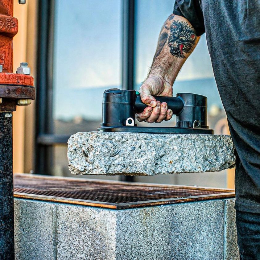 Top Modern Uses for Suction Cups in Everyday Applications